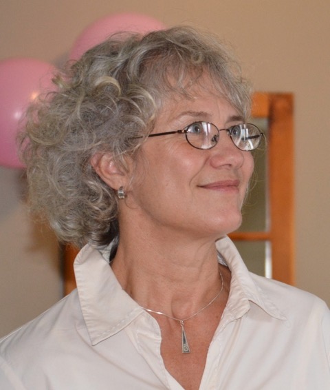 Jo-Anne Edger – aapsteadele